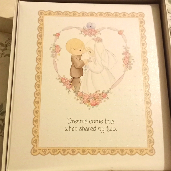 Hallmark | Art | Vintage Hallmark Precious Moments Refillable Keepsake ...